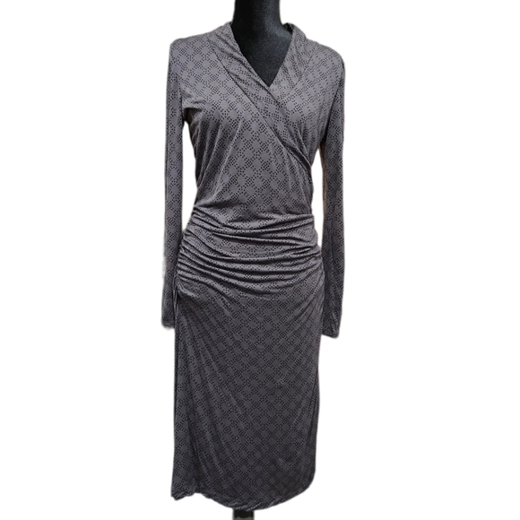 Boden | Dresses | Boden Sheath Dress Ruched Sides Slimming Drop Neck 34 ...